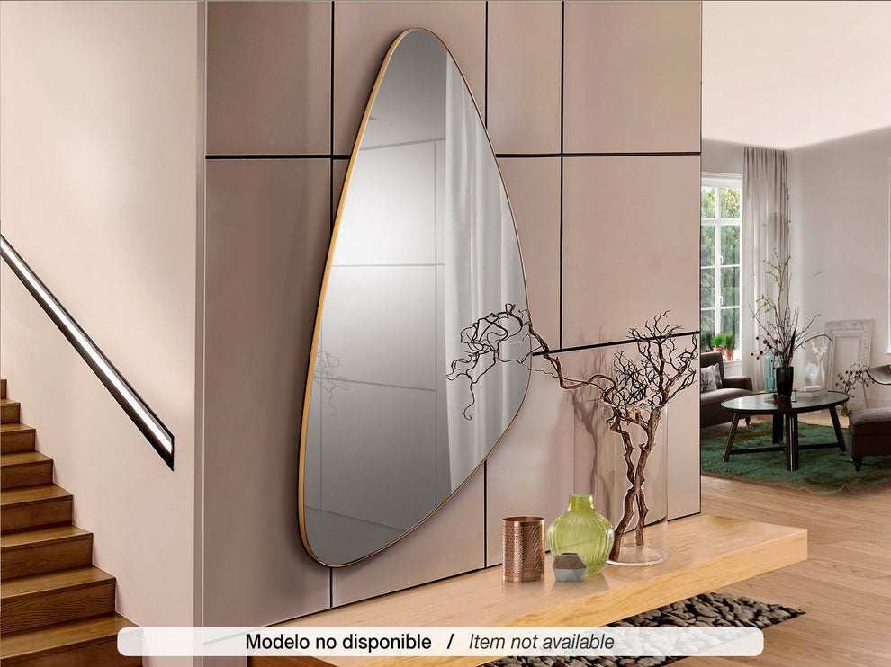 Orio Triang. Mirror, 168X81, Gold, designed by Schuller for Granada Maison